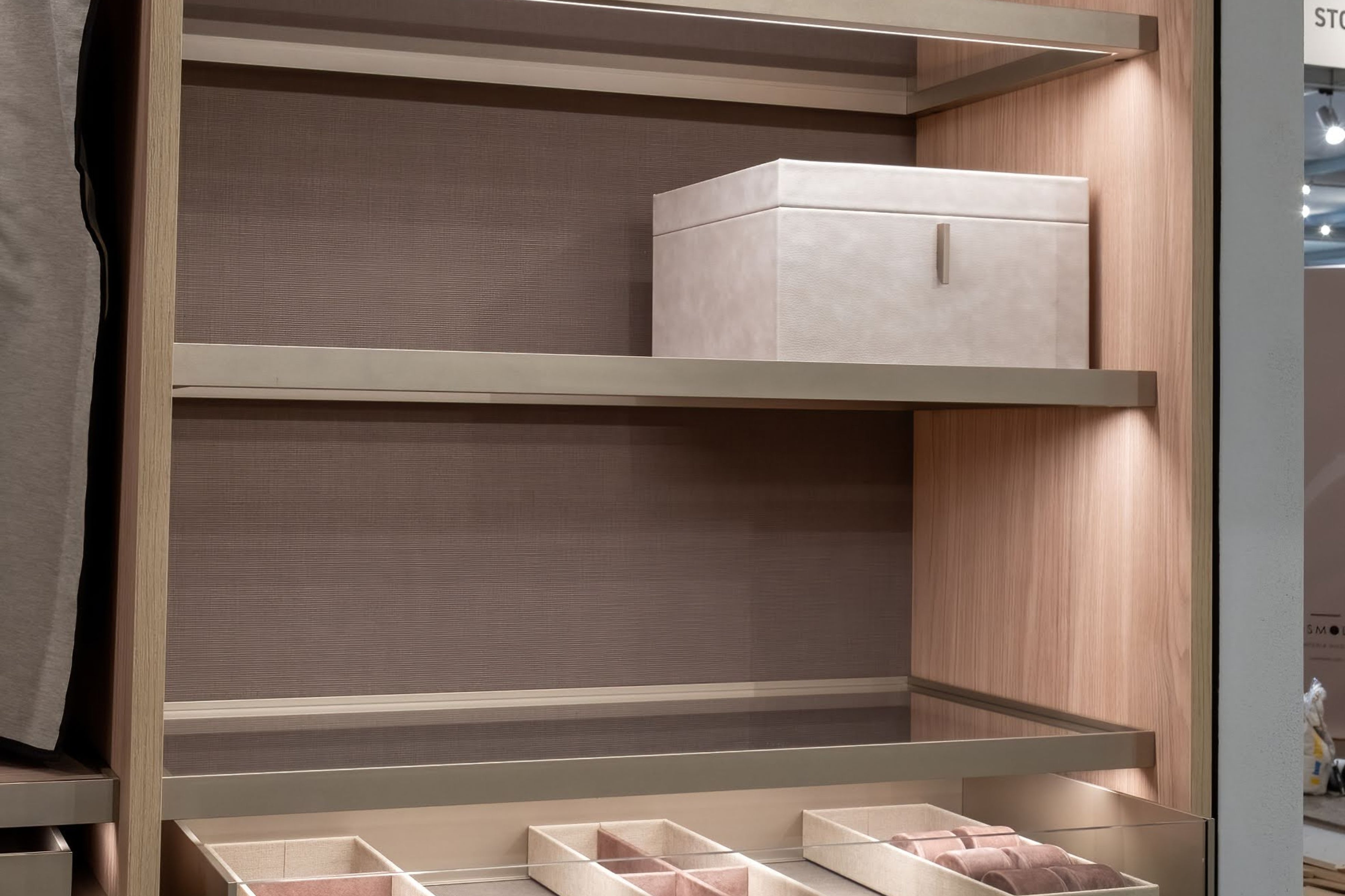 Wardrobe Shelf Frames – Profilea